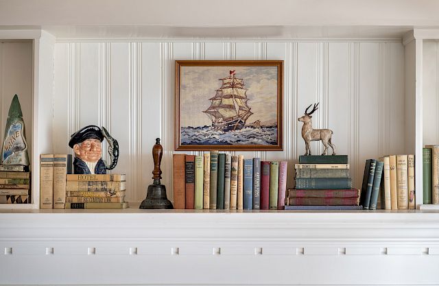 Spruce Point Inn: Embracing the Timeless Charms of Coastal Living